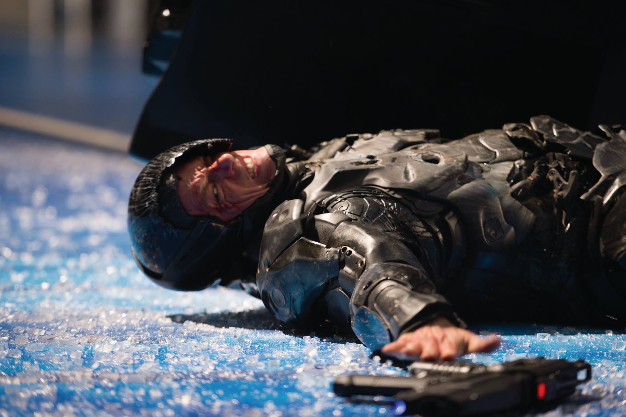 Critique : RoboCop (2014) - _aptitude upgrade robocop