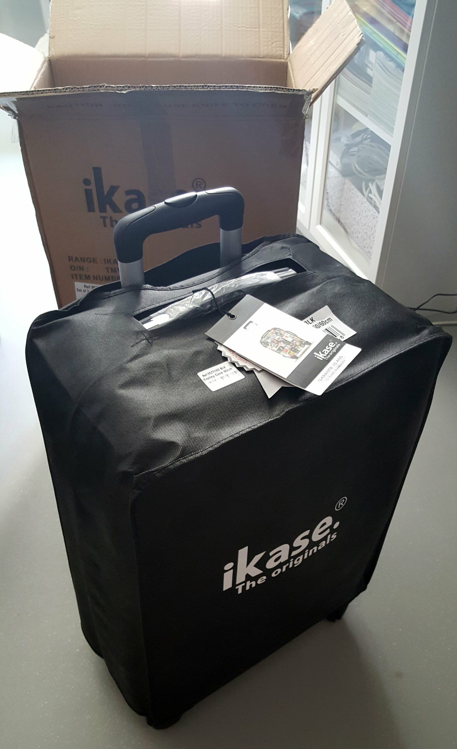 Réception : la valise Batman Oh Snap d'iKase - Le blog de Marvelll